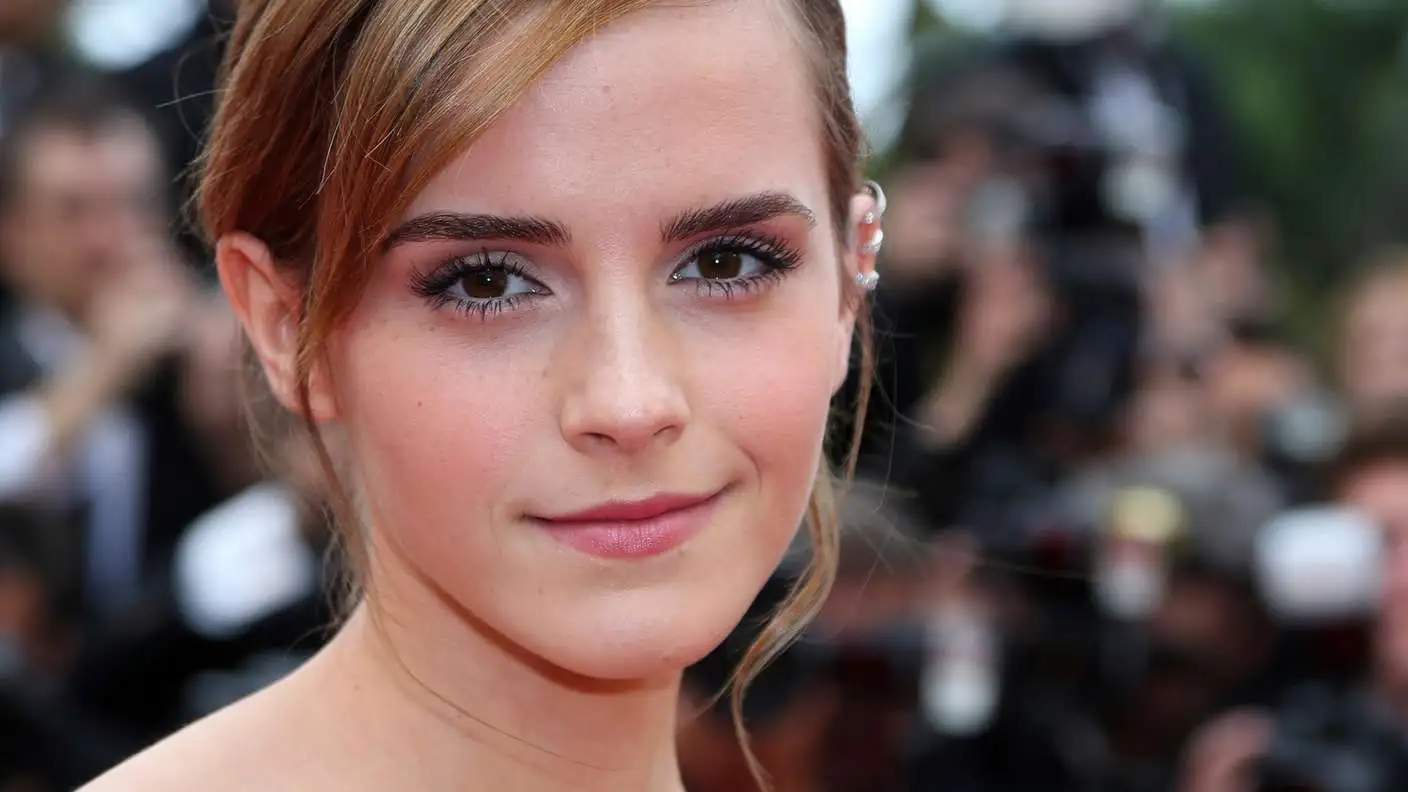 Shared Smiles - EMMA WATSON INFJ
